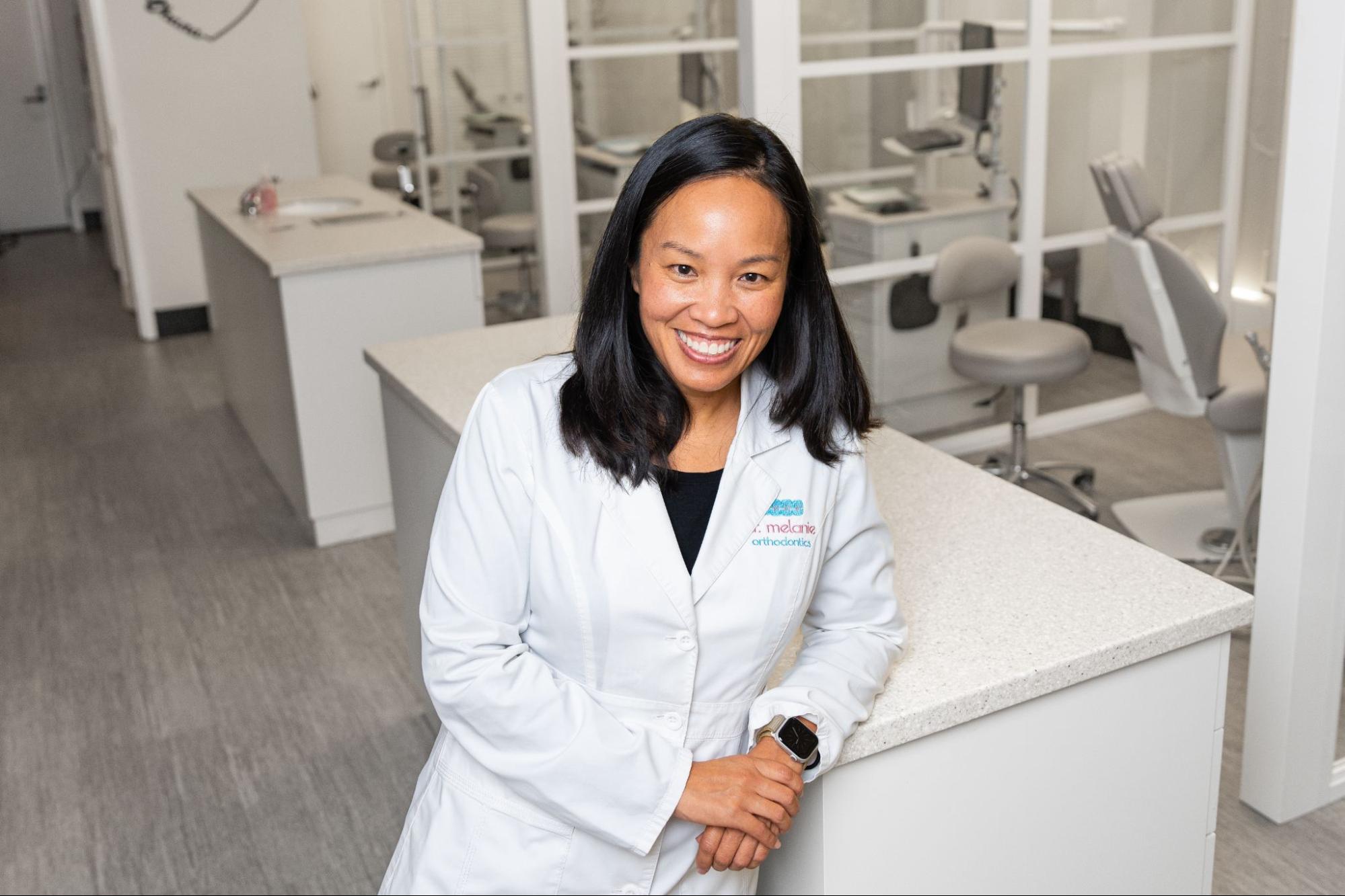 Everything You Need to Know About Wearing Elastics With Braces | Dr ...